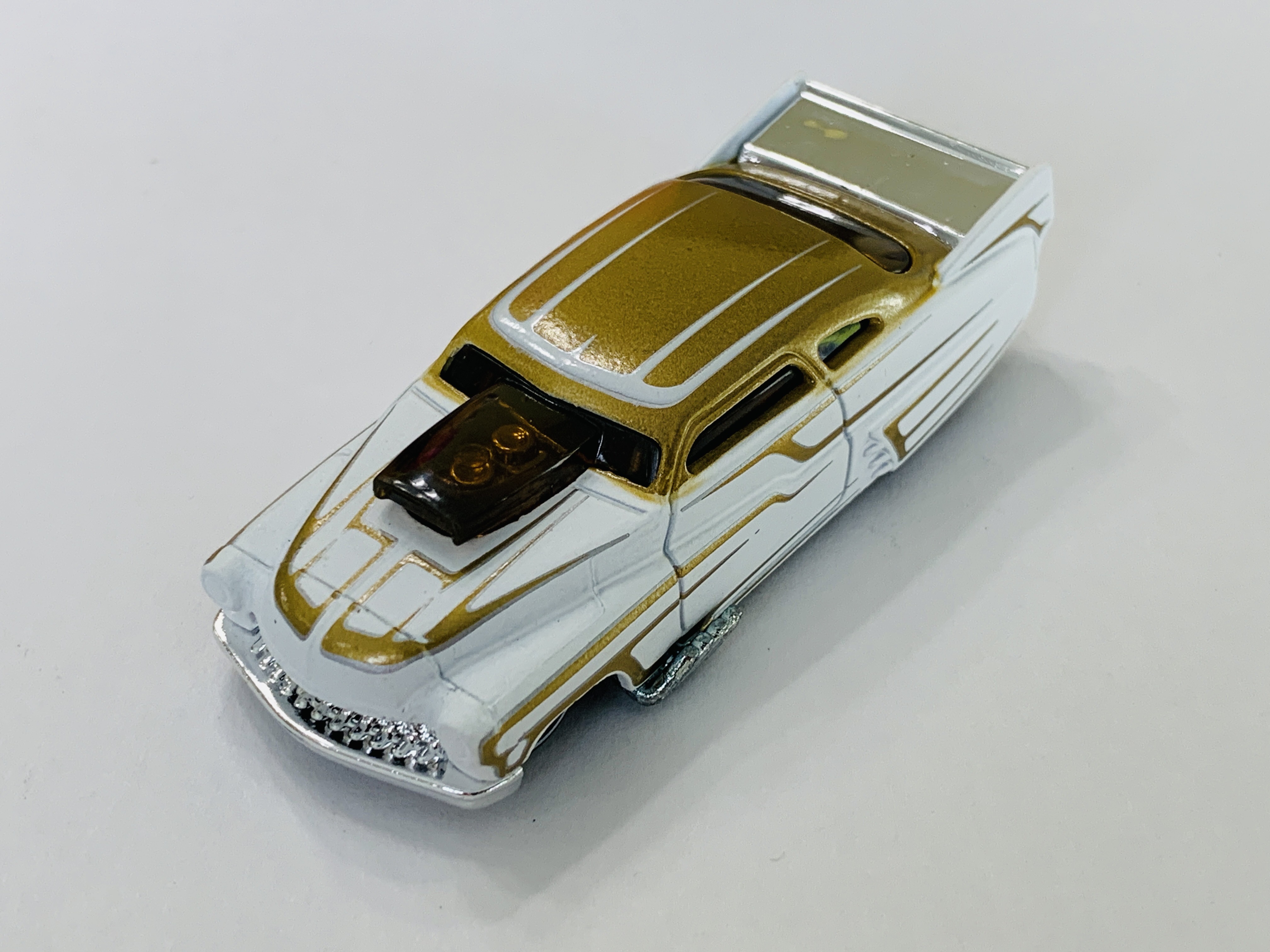 Hot Wheels Boulevard '49 Drag Merc