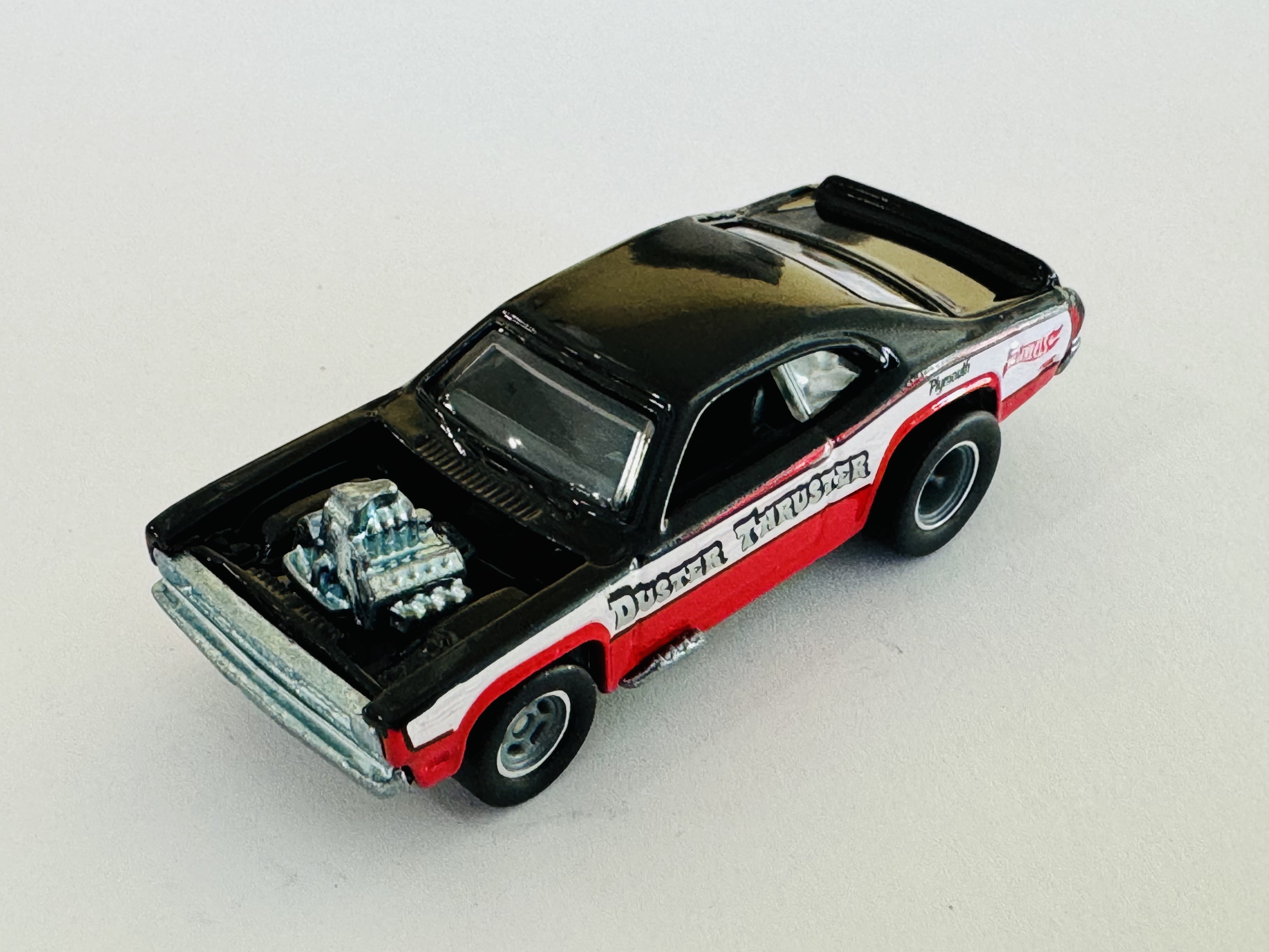 Hot Wheels Boulevard Plymouth Duster Thruster