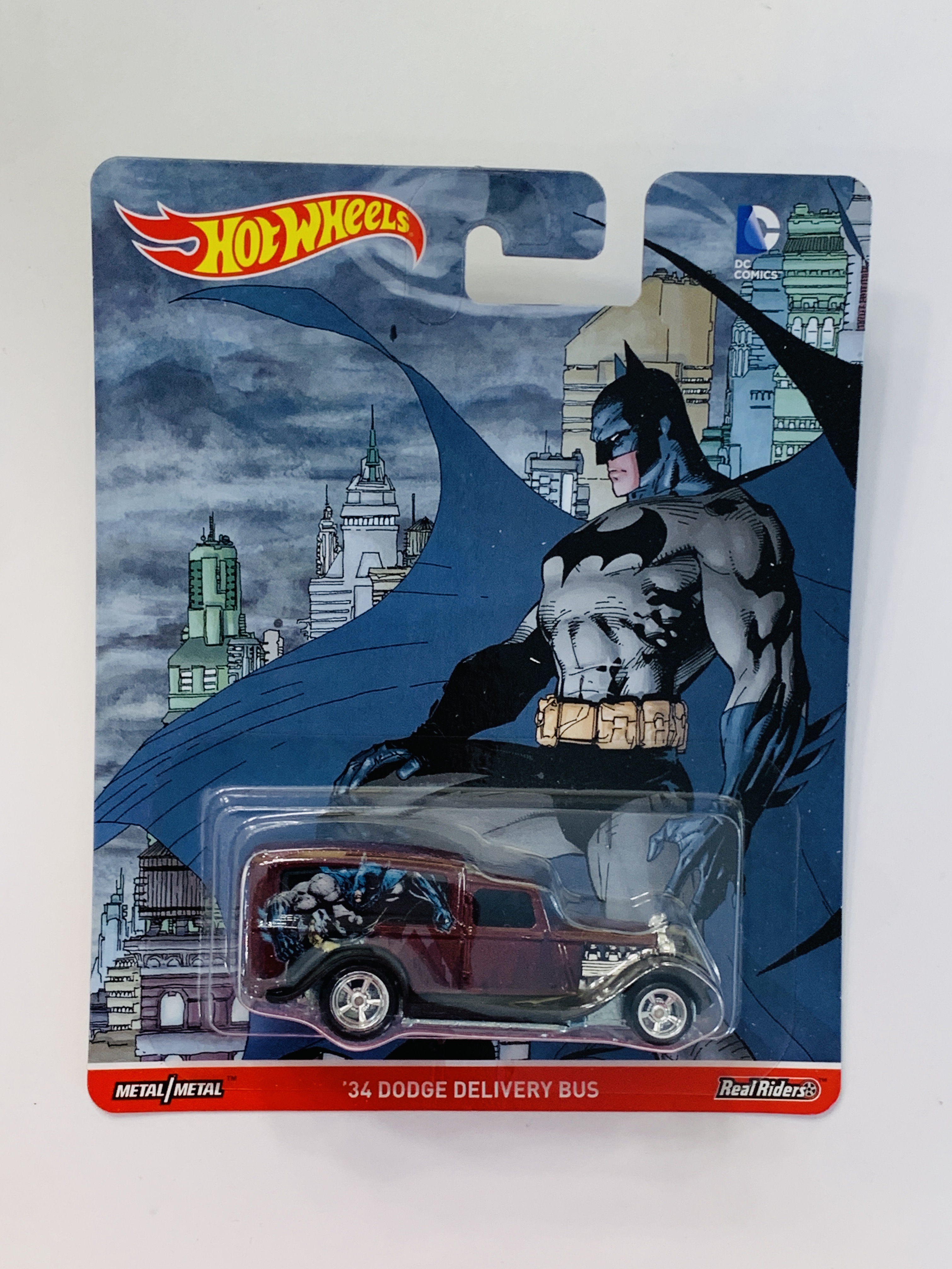 Hot Wheels DC Comics Batman '34 Dodge Delivery Bus
