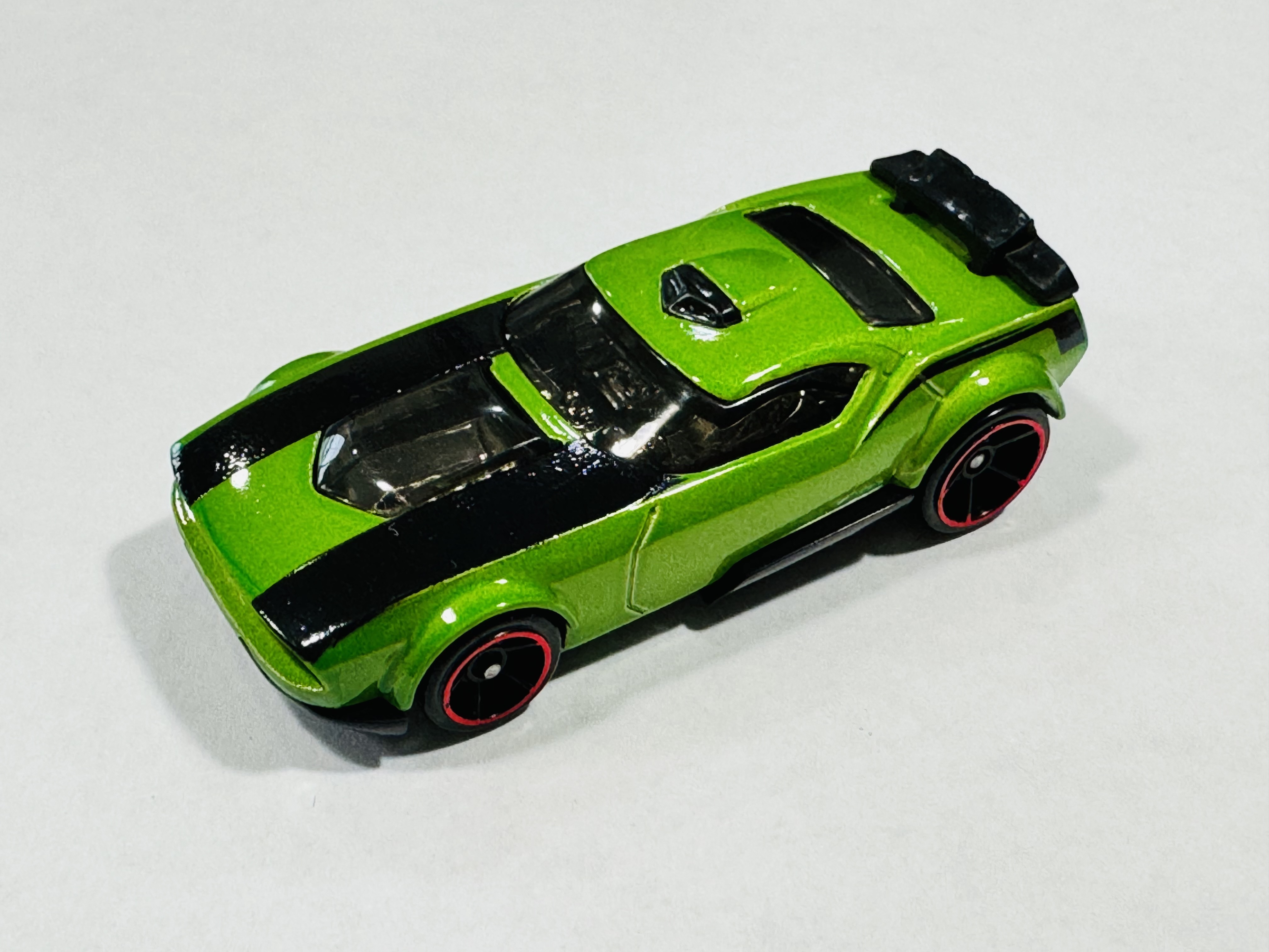 Hot Wheels Fast Fish