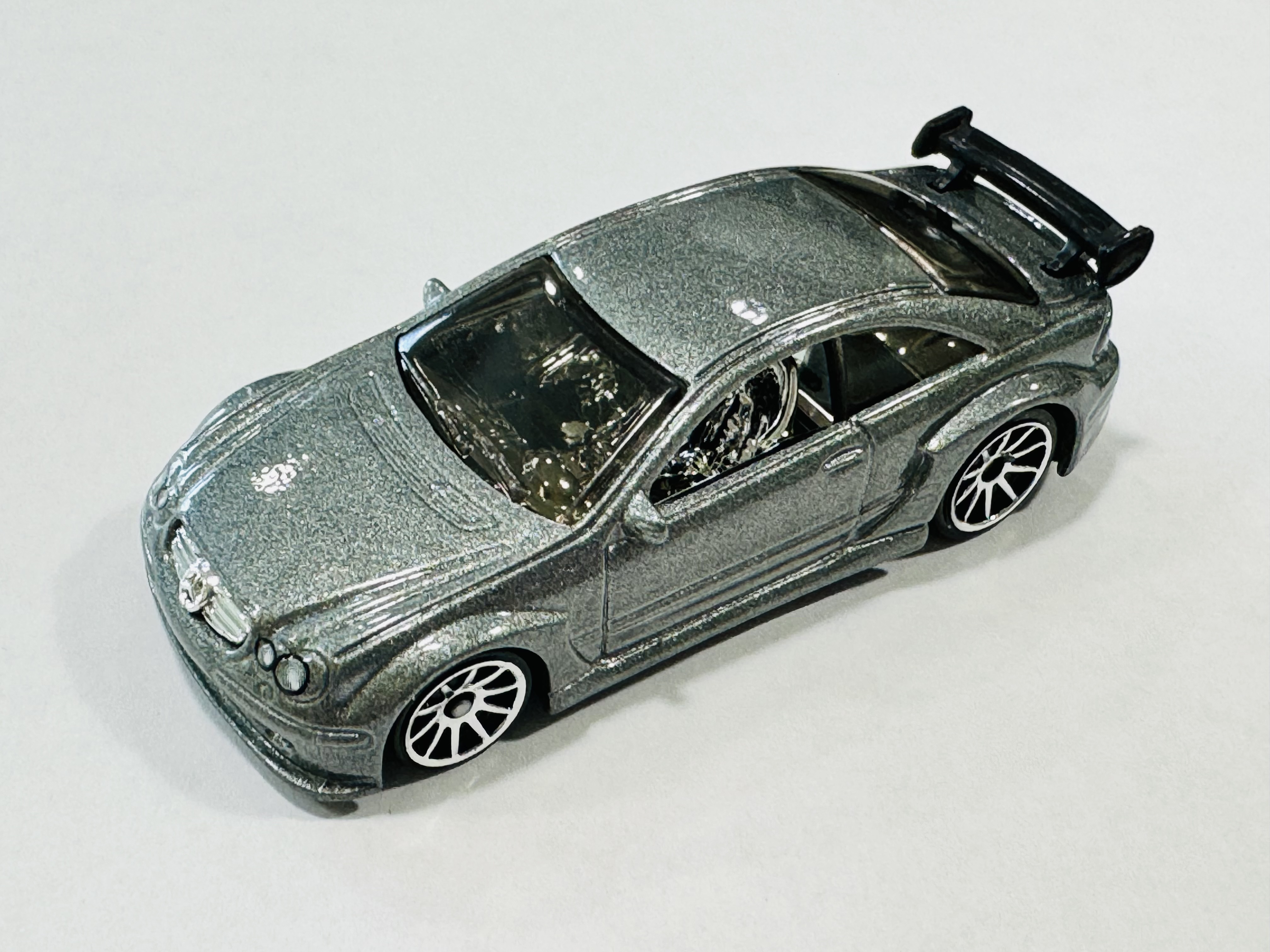 Hot Wheels AMG-Mercedes CLK DTM
