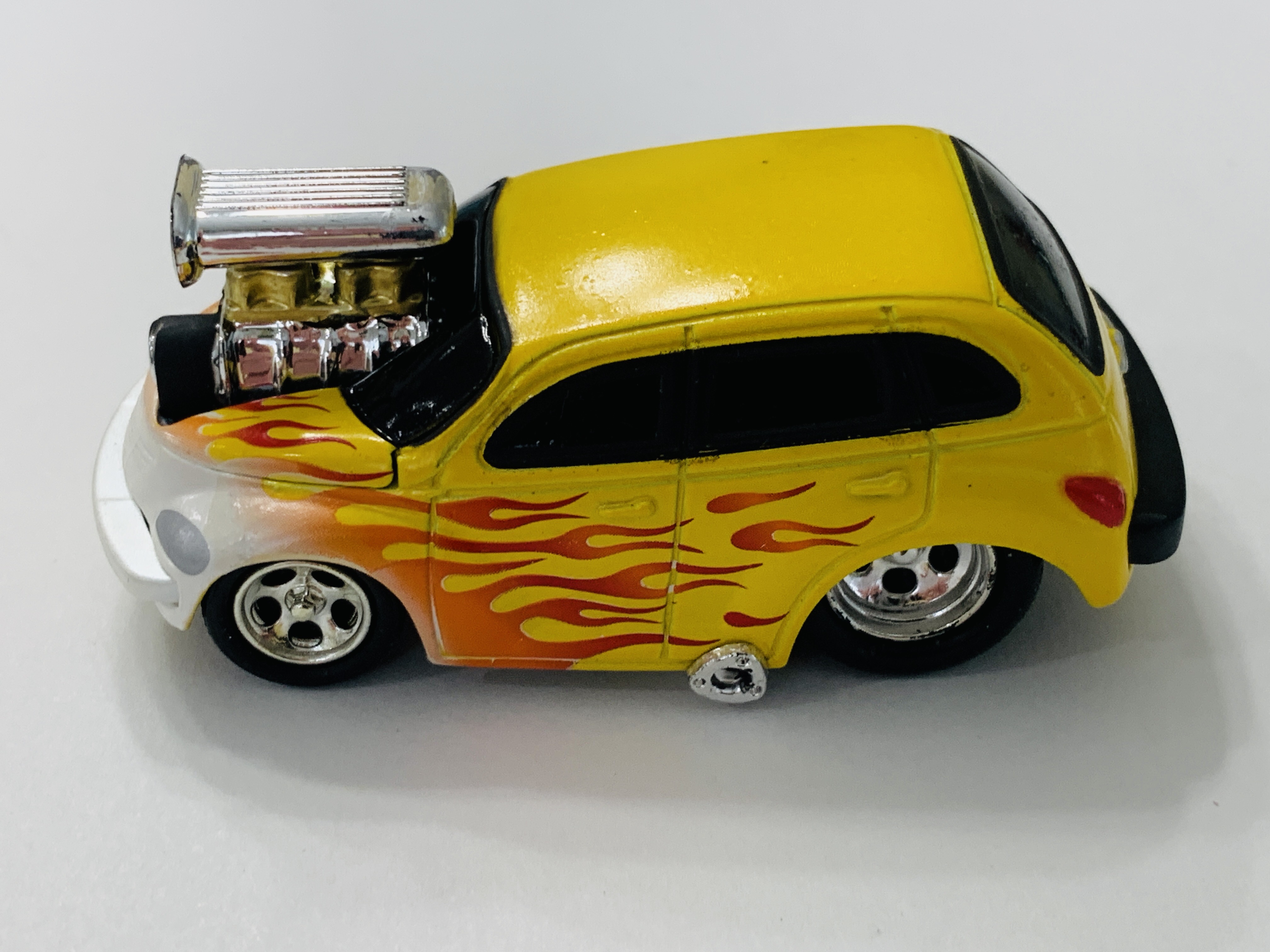 Muscle Machines '00 PT Cruiser