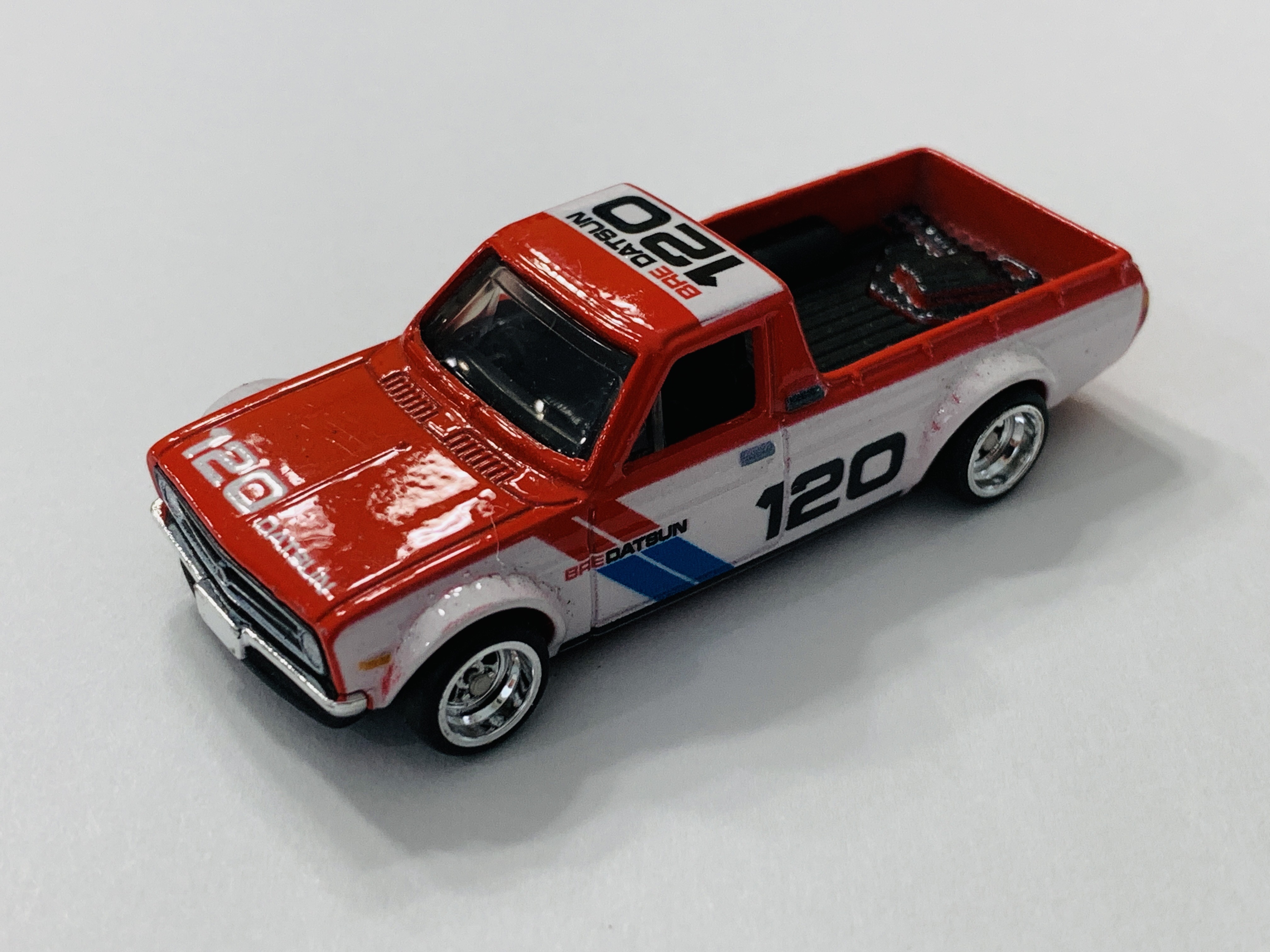 Hot Wheels Premium Boulevard '75 BRE Datsun Sunny Truck (B120)