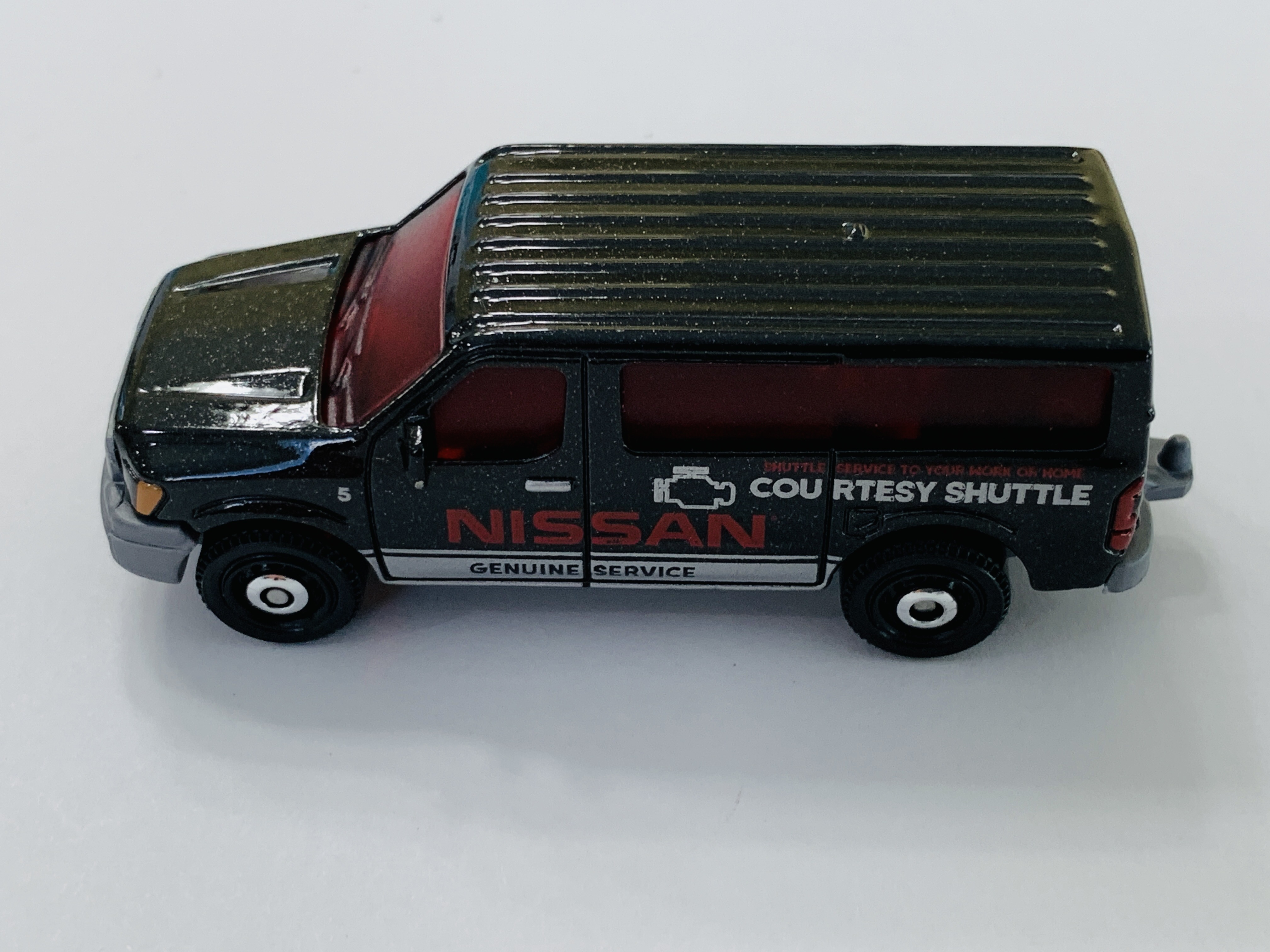Matchbox 2014 Nissan MV Van