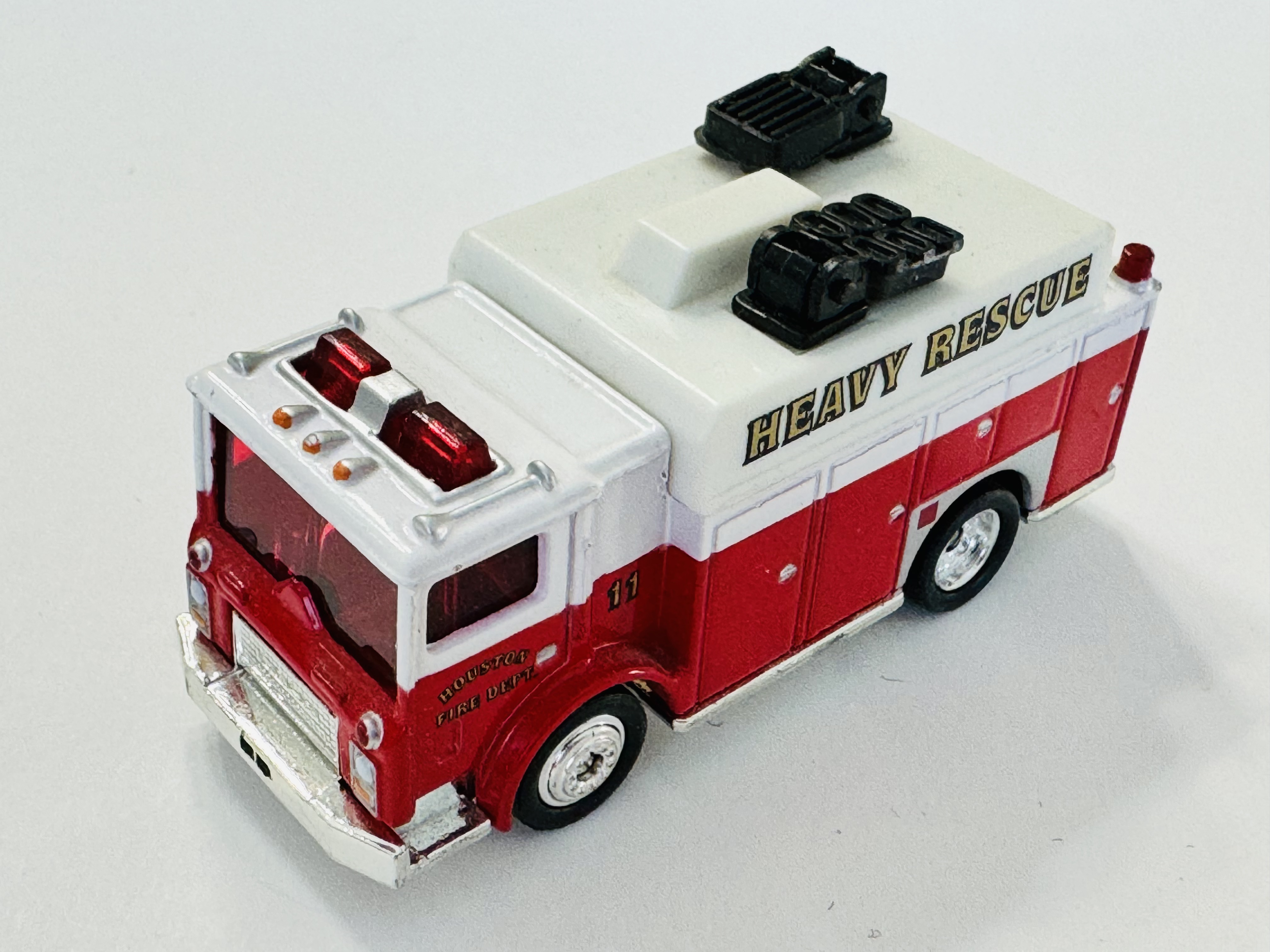 Matchbox Mack Auxillary Power Truck