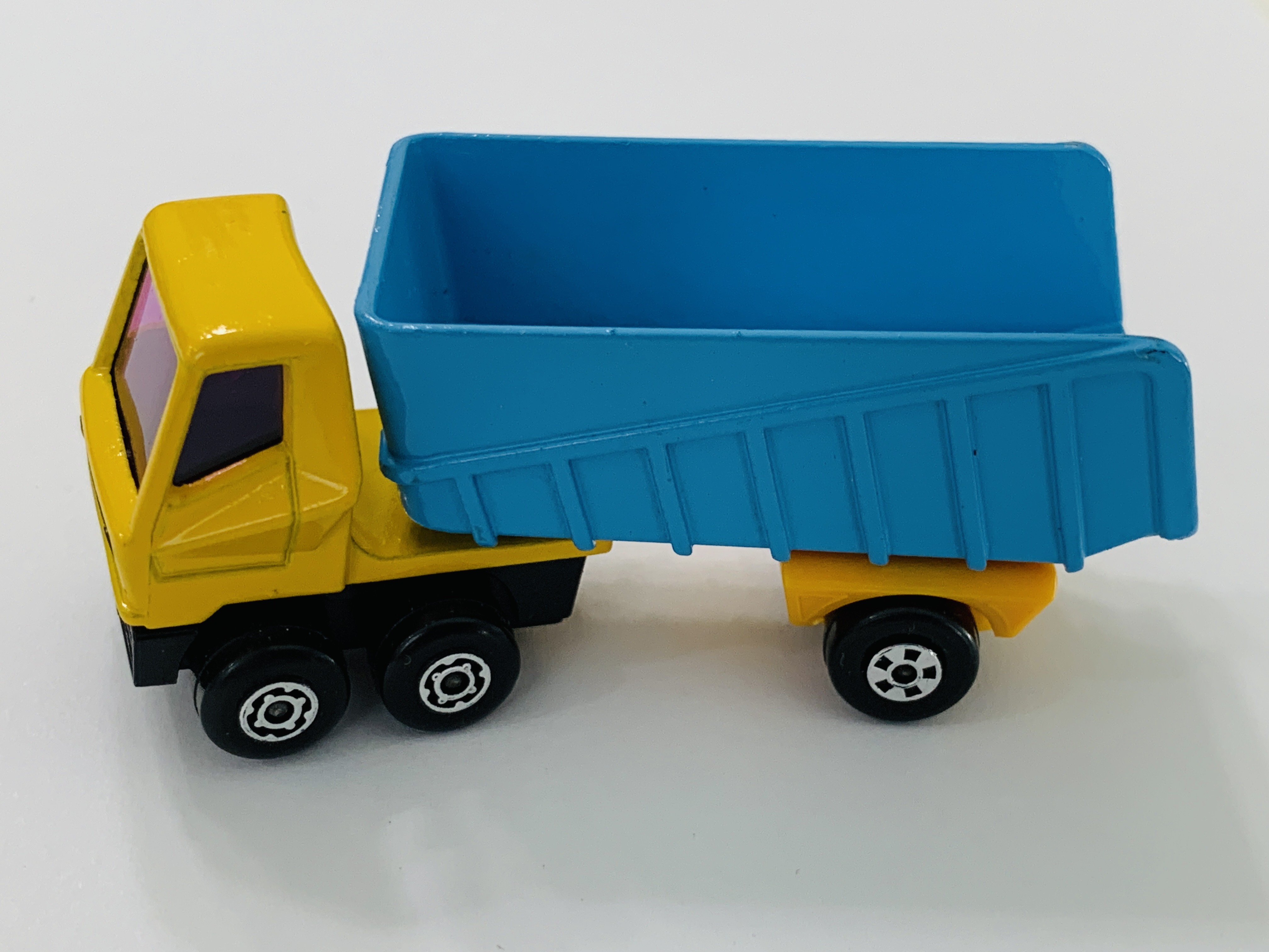 Lesney Matchbox Superfast Articulated Truck